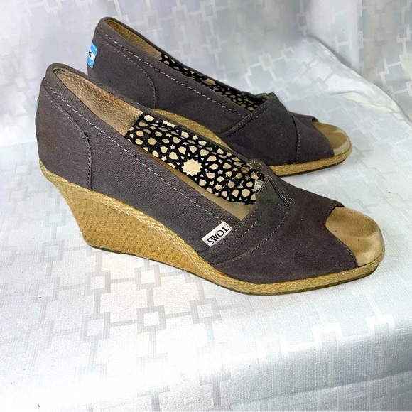 Toms | Shoes | Toms Gray Heels | Poshmark